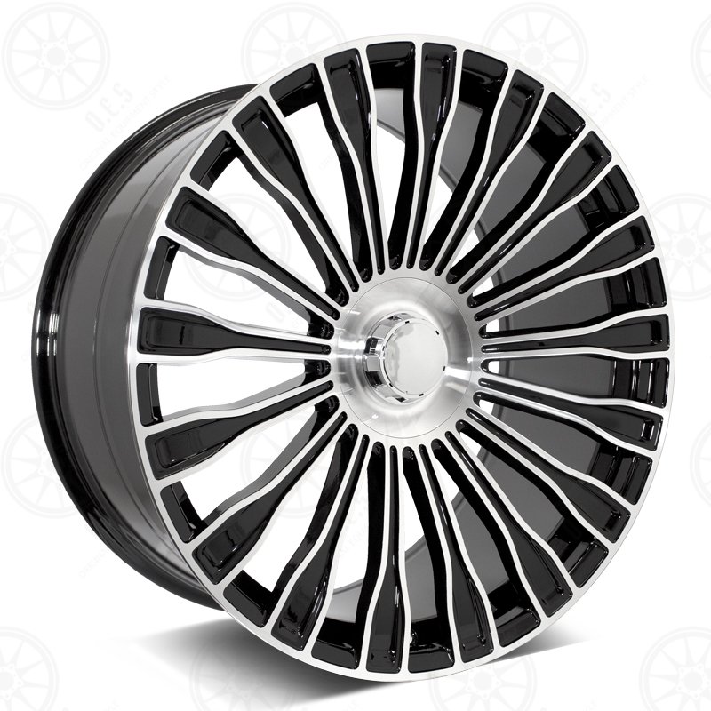 20x8.5 | 32 | RM66 Machined Face w/Black Outline | Maybach Style ...