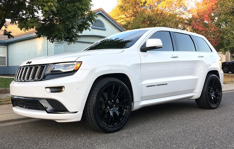 20x10 | 18 | F046 Gloss Black | Hellcat Style | 5x115 (Rear) - Factory ...